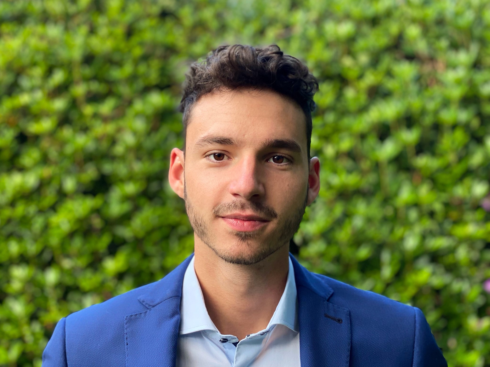 Jonathan Dries - Ph. D. in Economics